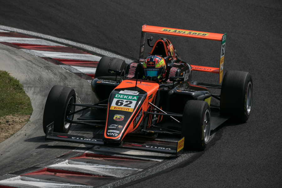 Impressive performance in Italian Formula 4 - Van Amersfoort Racing
